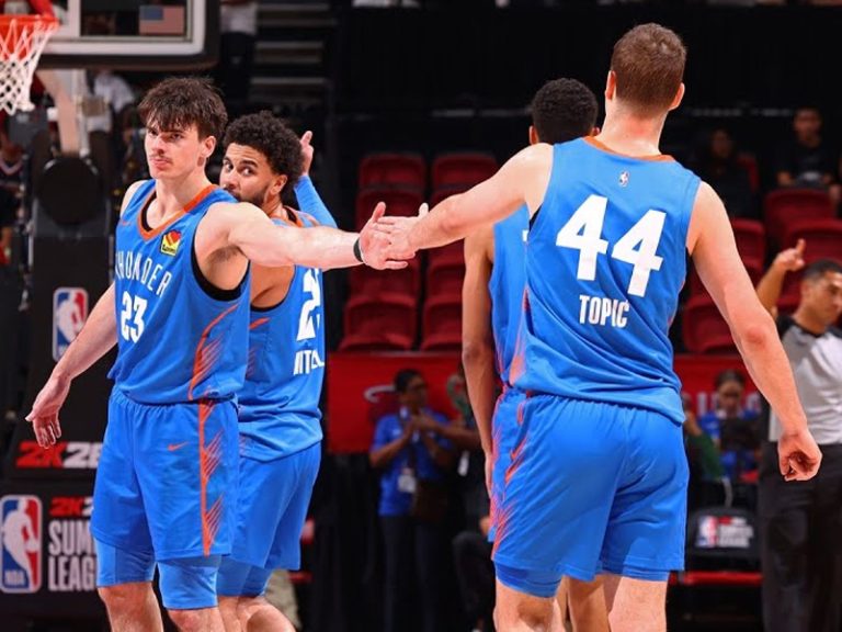 Le duo Nikola Topic – Ajay Mitchell fait des étincelles