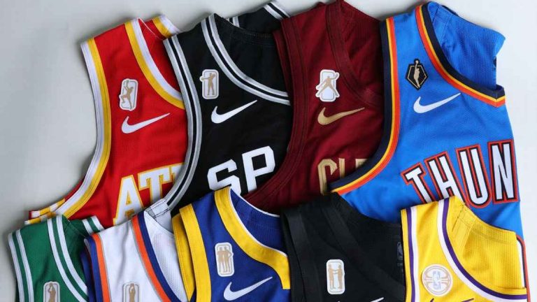 Trophées NBA : à quoi ressemblent les patches sur les maillots