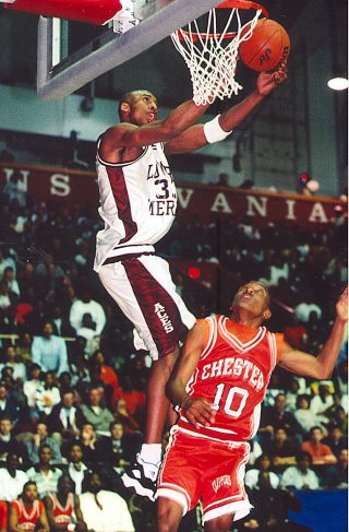 John Linehan, le défenseur qui avait le plus marqué Kobe Bryant au ...