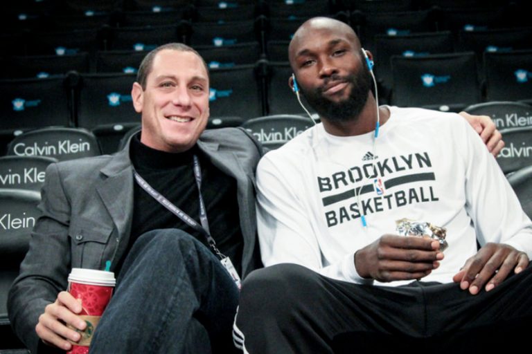 L'agent Andy Miller revient pour s'occuper des entraîneurs et ...