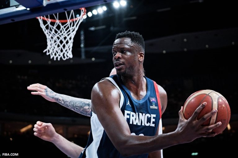 Les sacrifices de Moustapha Fall ont payé • Basket USA