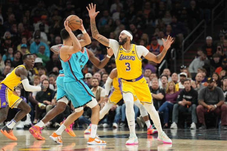 Le cinq majeur de la semaine | Devin Booker et Anthony Davis au sommet de leur art • Basket USA