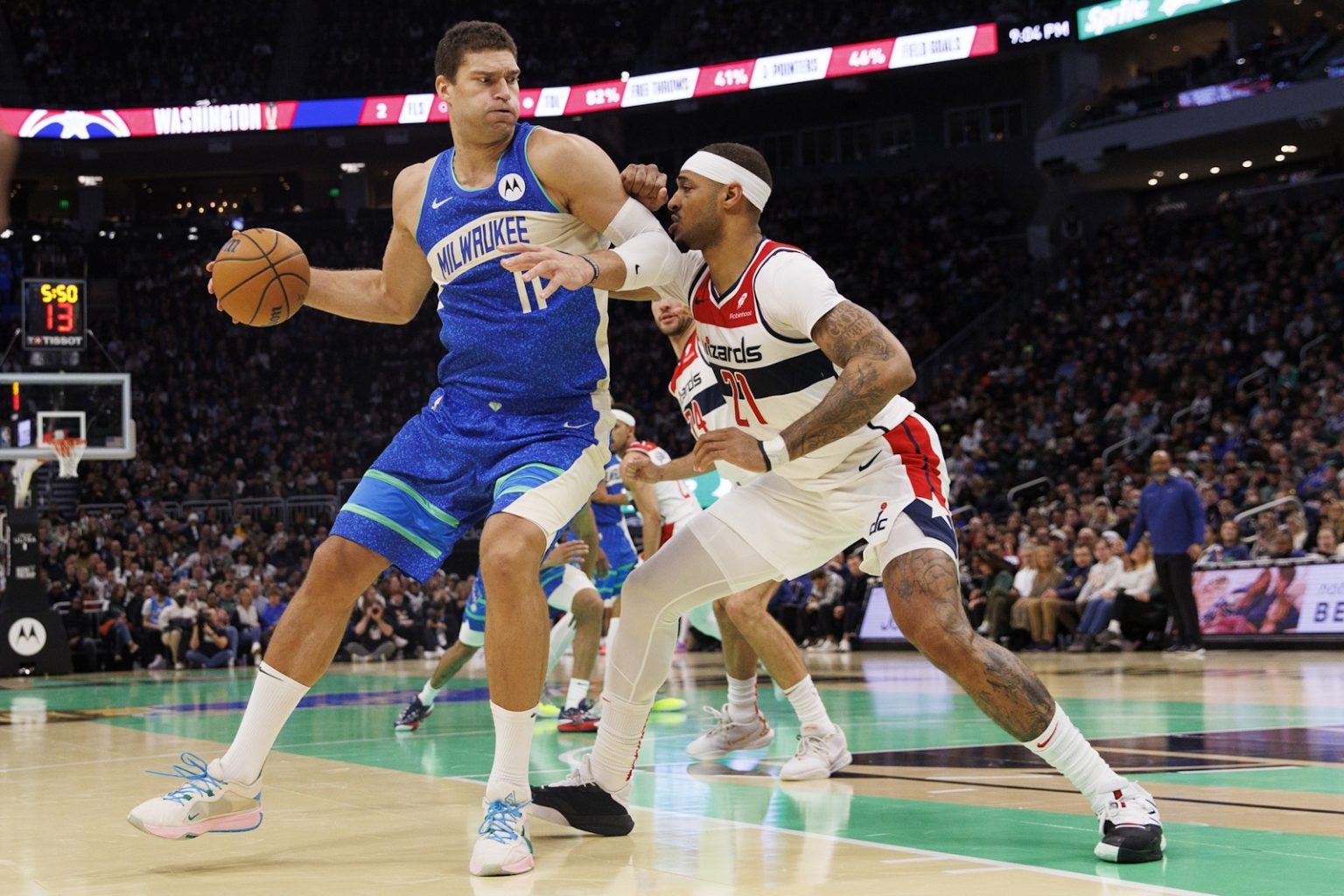 Le MVP de la nuit | Brook Lopez déchaîné ! • Basket USA