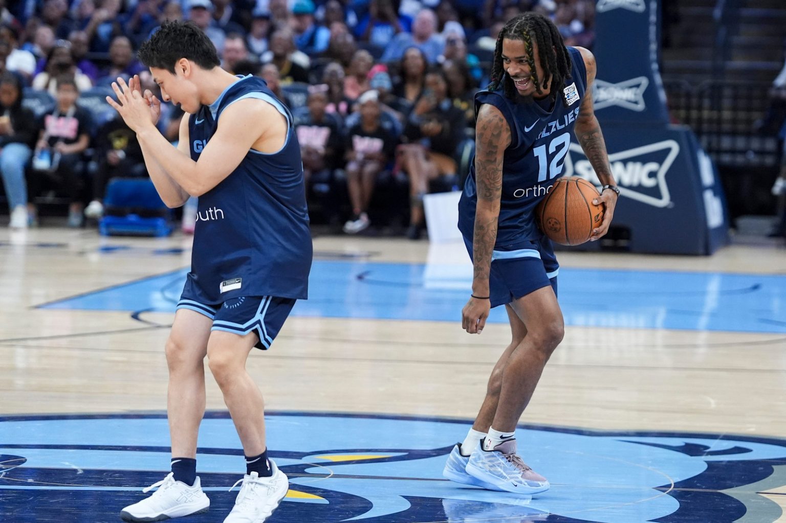 Yuki Kawamura s'est mis le public des Grizzlies dans la poche • Basket USA