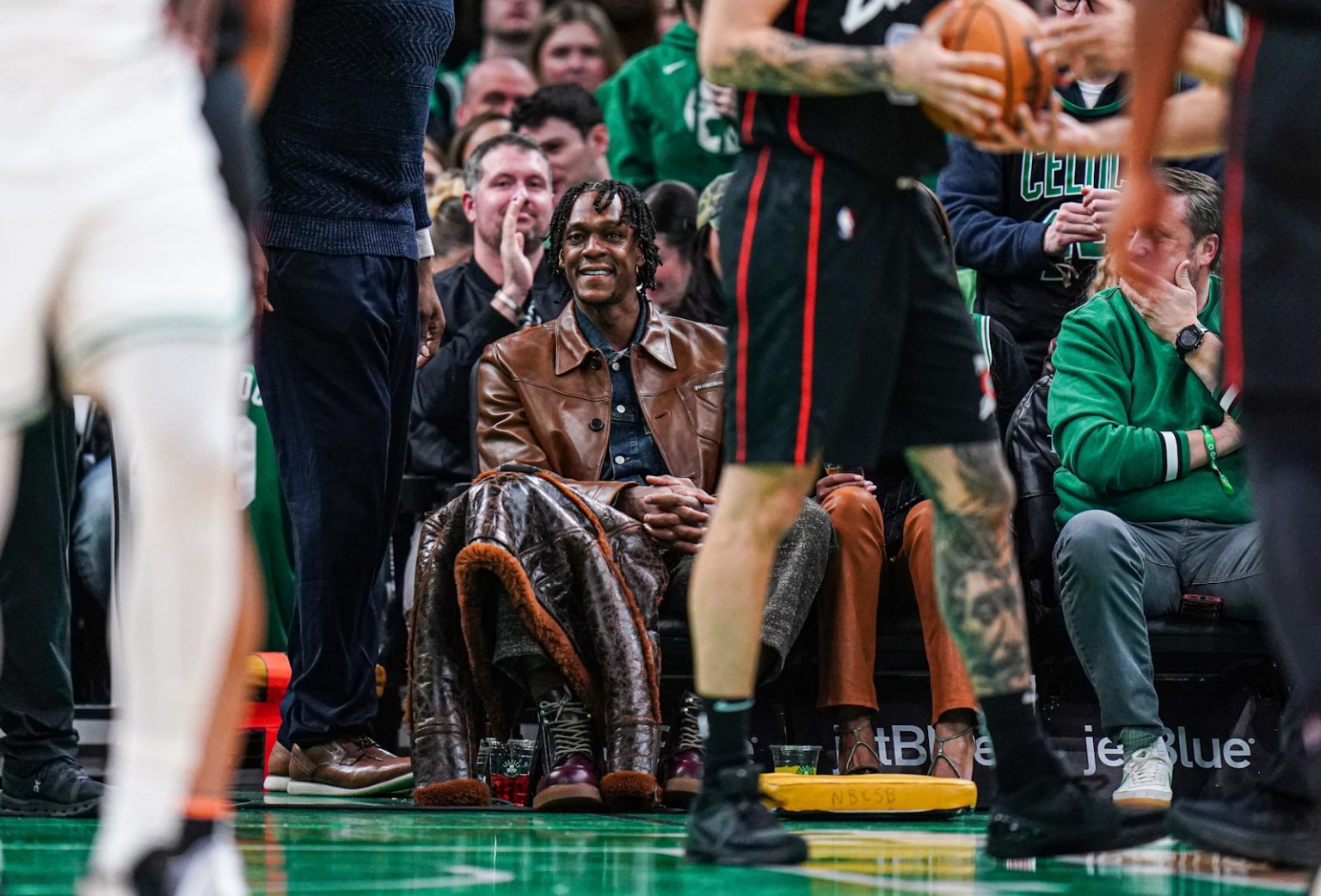 Rajon Rondo tiraillé entre son fils et les Bucks • Basket USA